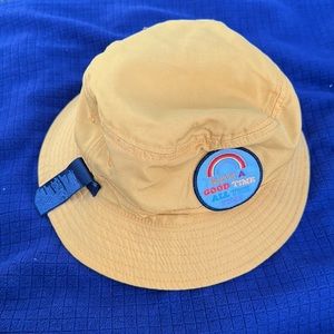 Volcom | Accessories | Volcom Black And Yellow Reversible Bucket Hat ...